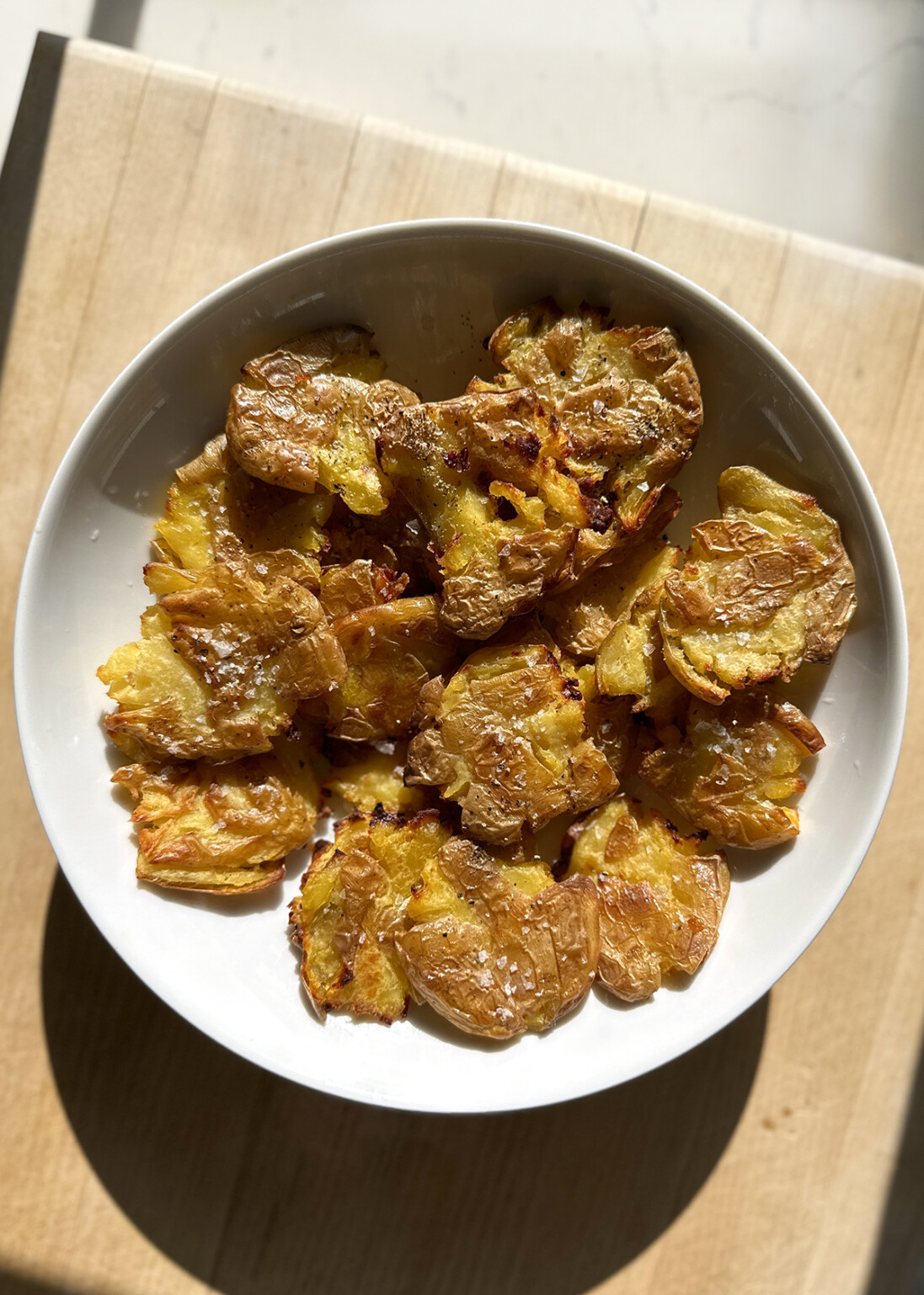 Salt and Vinegar Crispy Smashed Potatoes, like the Chips but Better ...