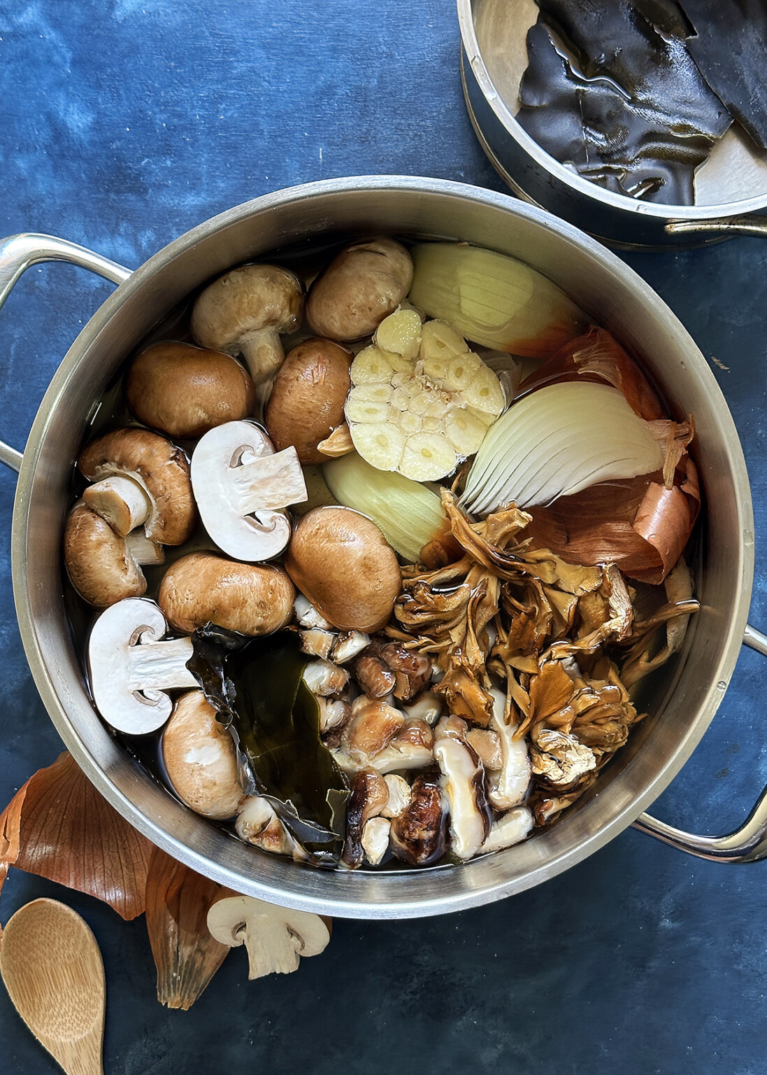 Mushroom Stock, Everything You Need to Know and the Easiest Recipe ...